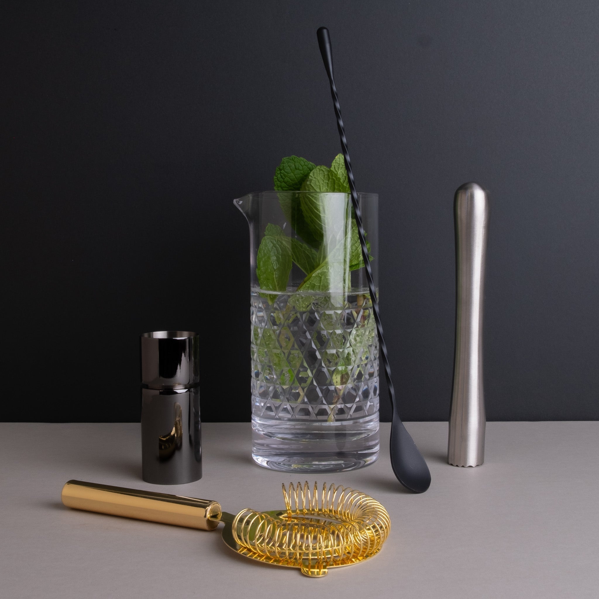 Barware Gifts: Luxury Cocktail Essentials & Mini Home Bars | Malt ...